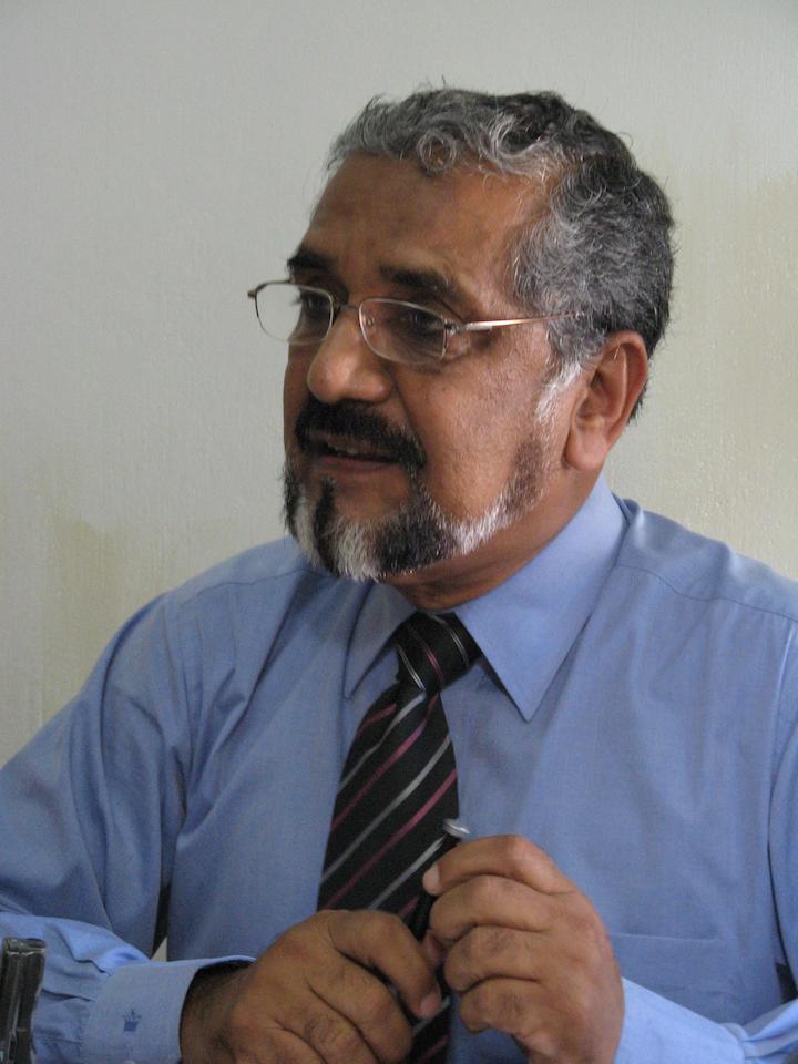 Cassam Uteem (Ex-Président de la République) SUR LES ÉMEUTES POST-KAYA ...