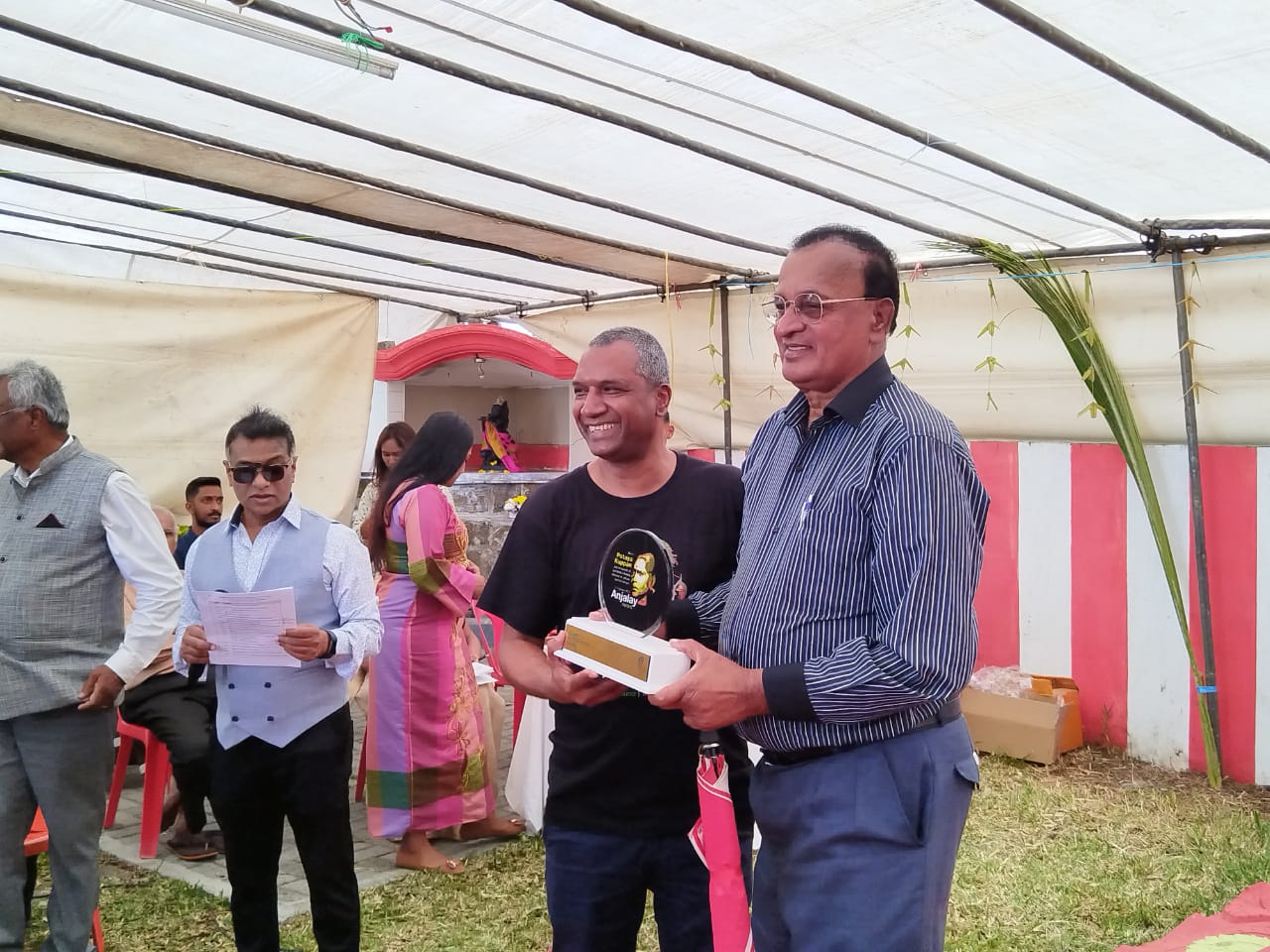 L’industrie cannière célèbre Anjalay Coopen : 7 personnes qui ont lutté ...