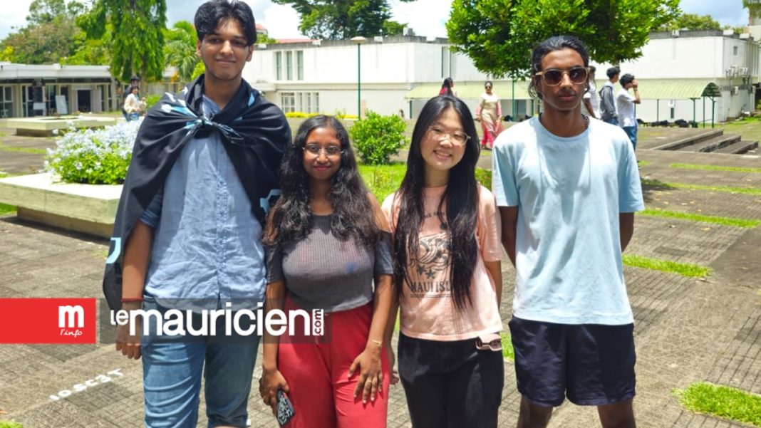 Les quatres lauréats du MGI Moka | Le Mauricien