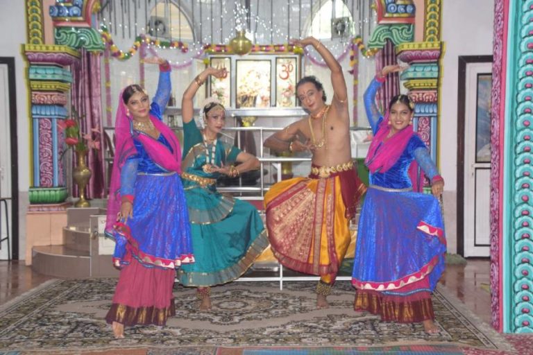 La troupe Théâtralis ressuscite le roman culte Namasté | Le Mauricien